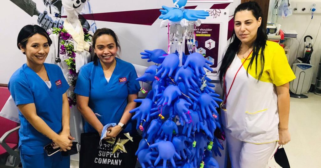 UAE: Frontliners celebrate Christmas with decorations made from PPE ...